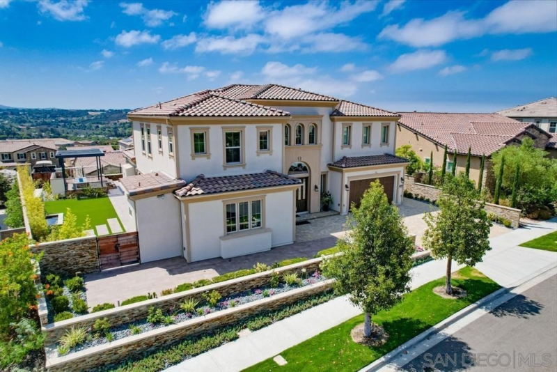 La Costa 48 - Class Realty Group